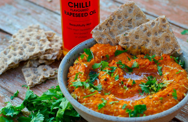 Red Pepper & Chilli Hummus – Fussels Fine Foods