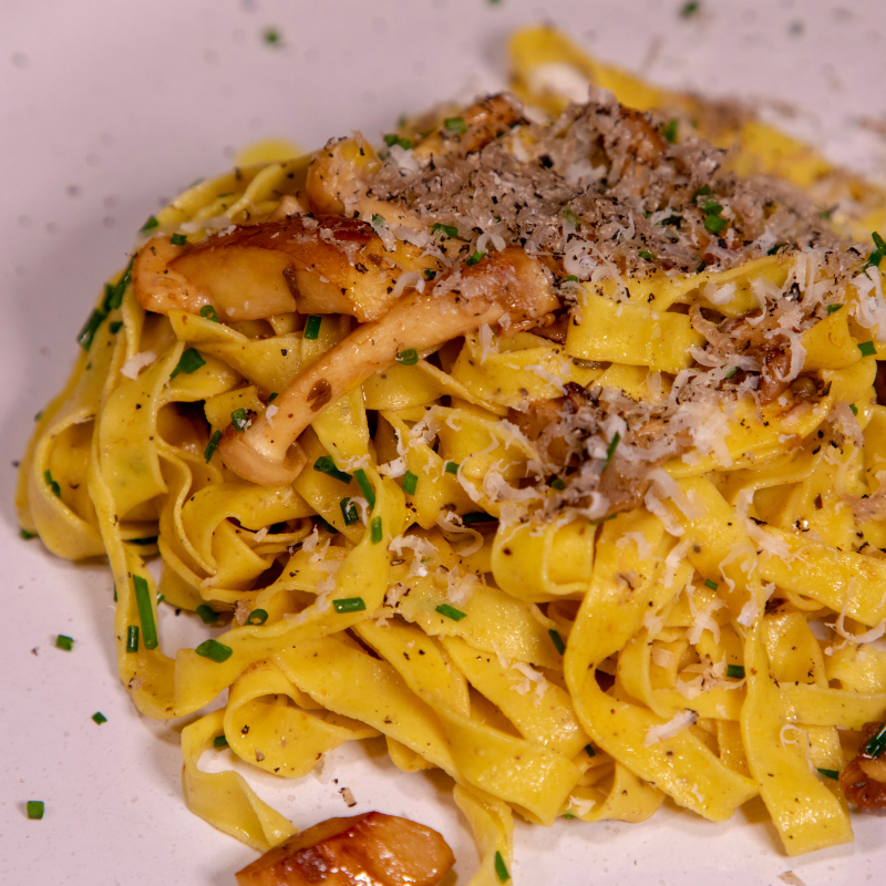 Truffle Infused Rapeseed Oil (Pack of 3) – Fussels Fine Foods